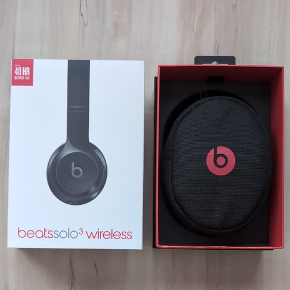 Beats by Dre | Headphones | Beats By Dre Solo3 Wireless Headphones ...
